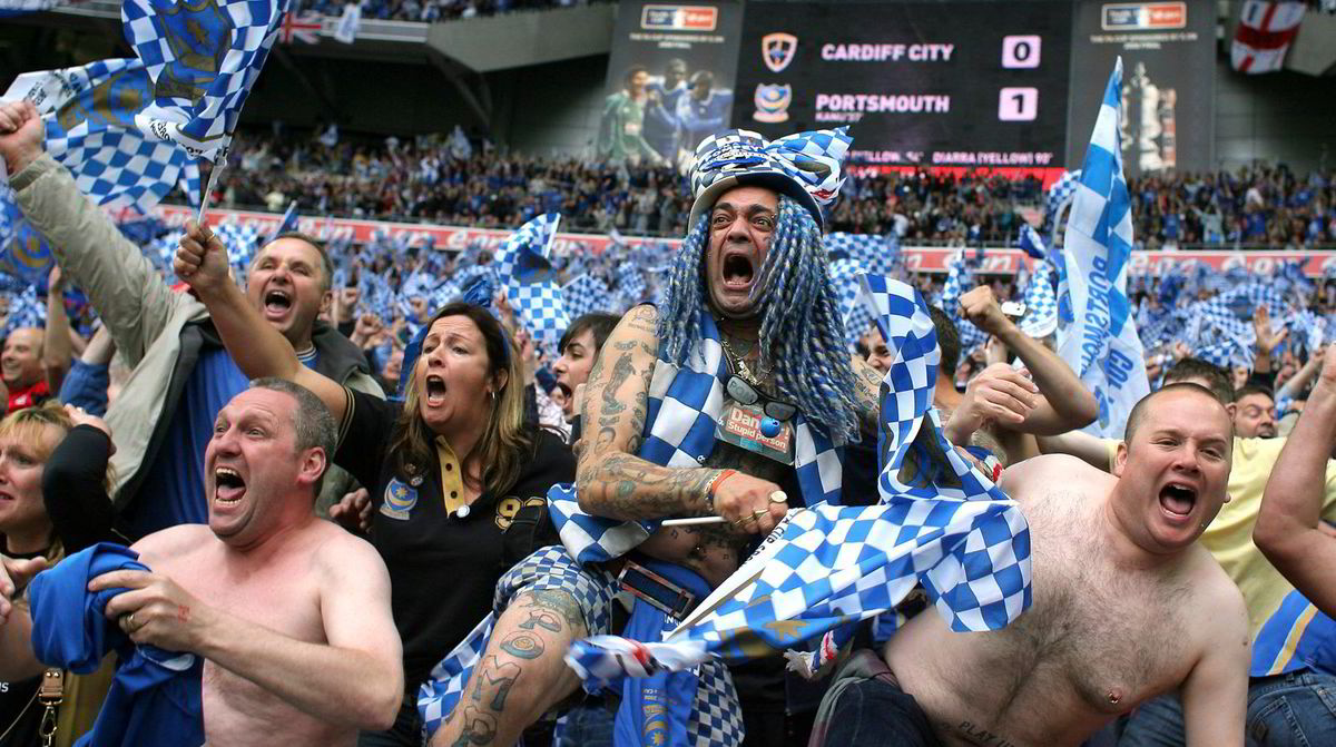 Sportsfotografen Mark Leech har dokumentert fotball i et halvt århundre ...