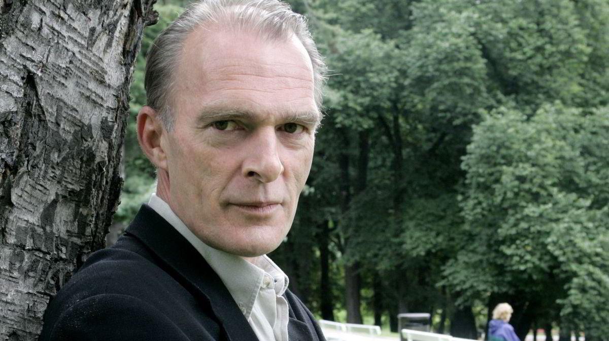 Anmeldelse av essaysamlingen «Skjønnhetens økologi» og romanen «Fire ...