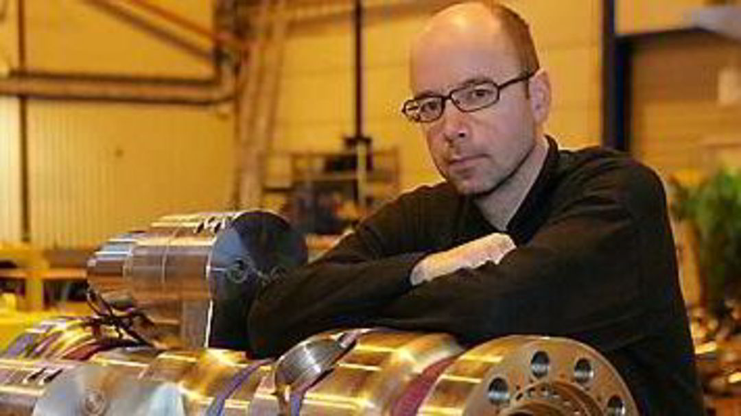 Roxar i tospann med Yggdrasil | DN