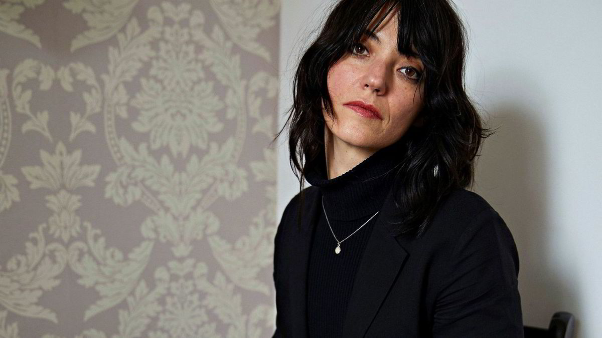 Sharon Van Etten spiller på Parkteatret i Oslo, onsdag 10. april. (+) | DN