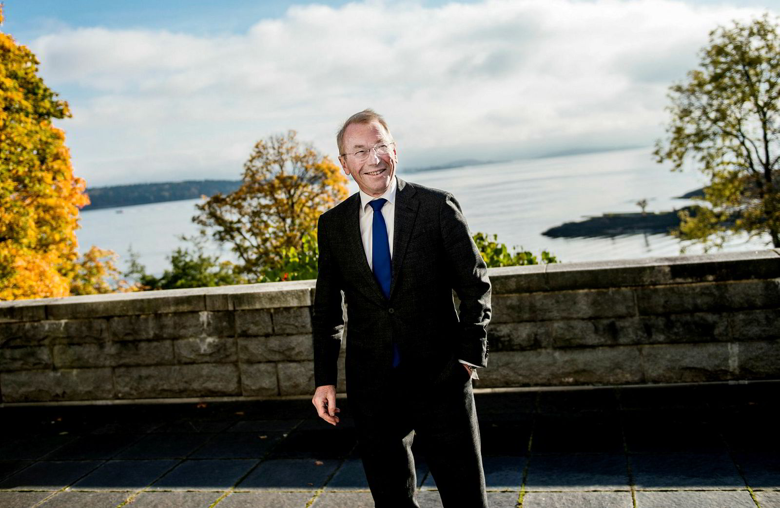 Jens Ulltveit-Moe har solgt hovedkvarteret etter å ha tapt milliarder | DN