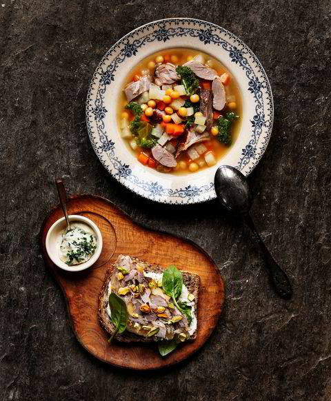 Oppskrift på kraft med svineknoke av Øyvind Hjelle | DN