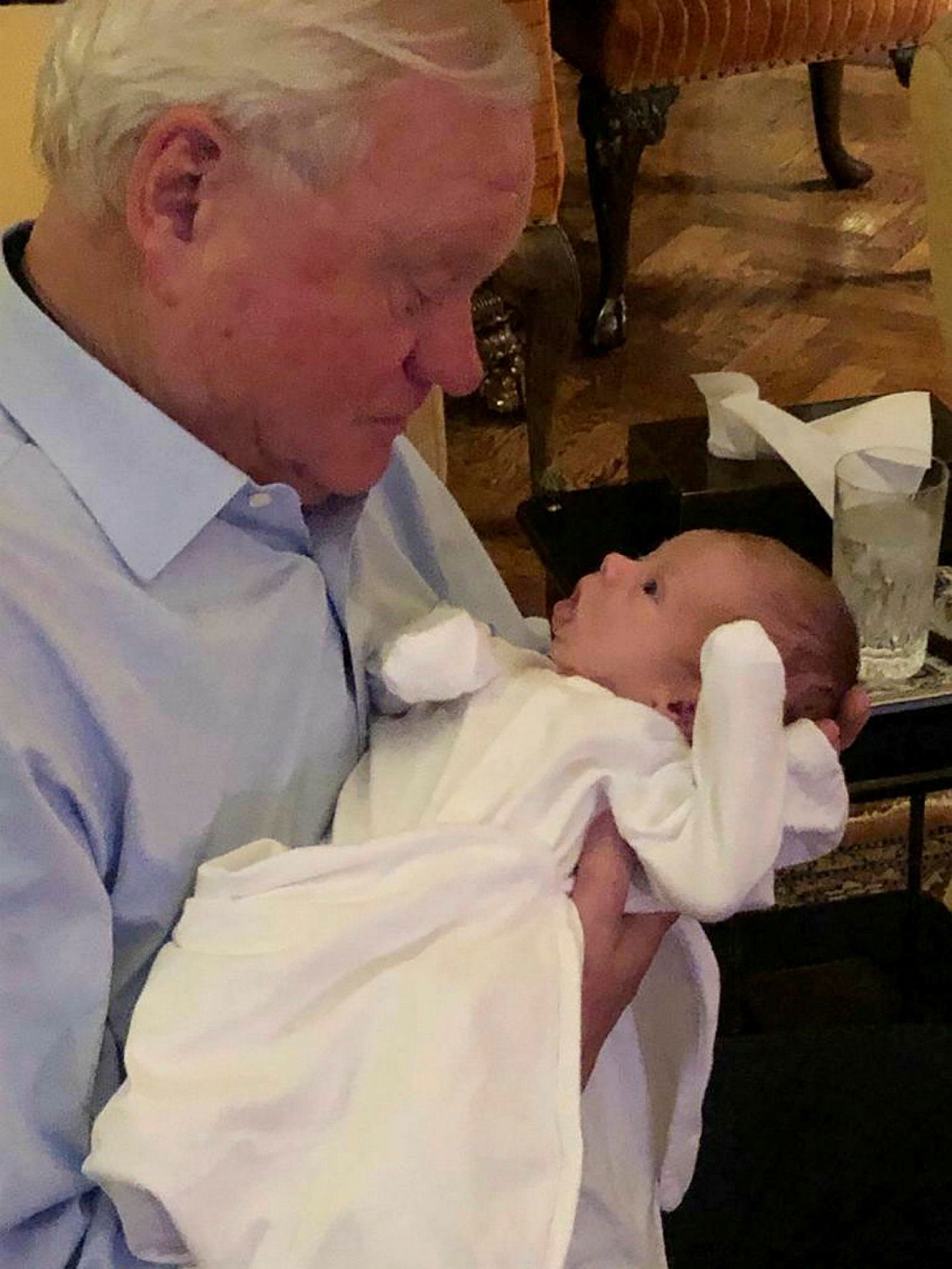 Skipsreder og milliardær John Fredriksen er blitt bestefar: – Lille ...