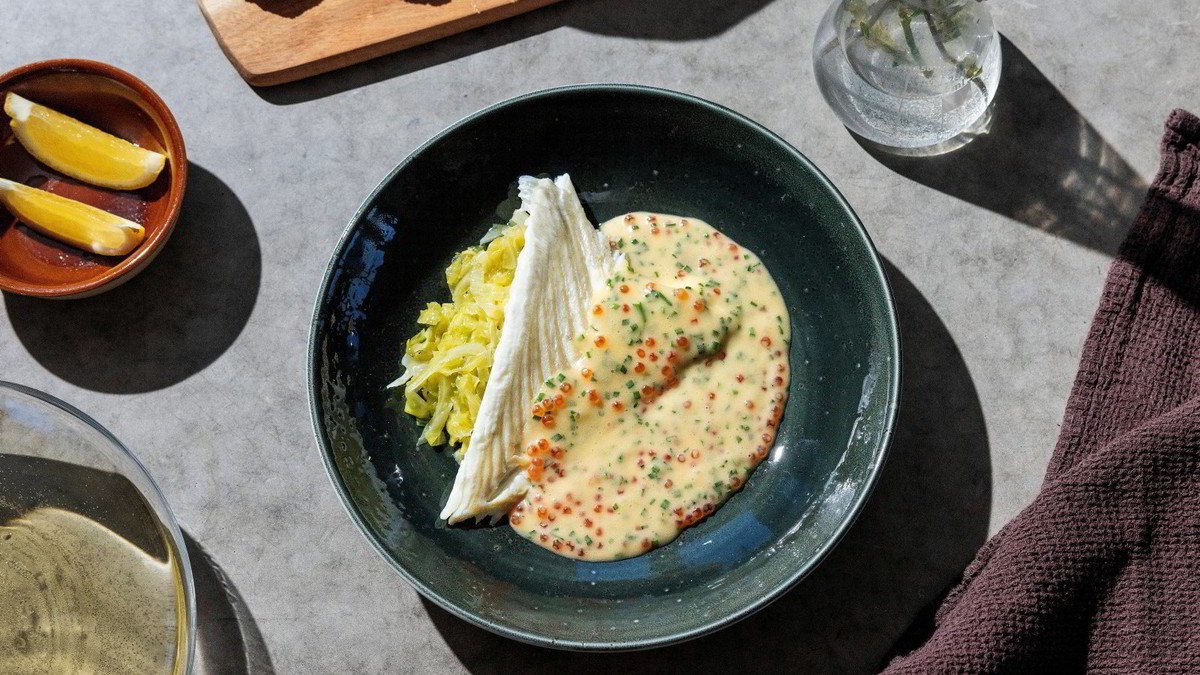 Oppskrift på Saltbakt piggvar med beurre blanc (+) | DN