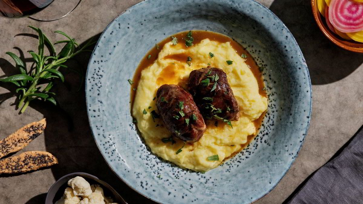 Svinekjaker bresert i øl, med blomkål og beter | DN