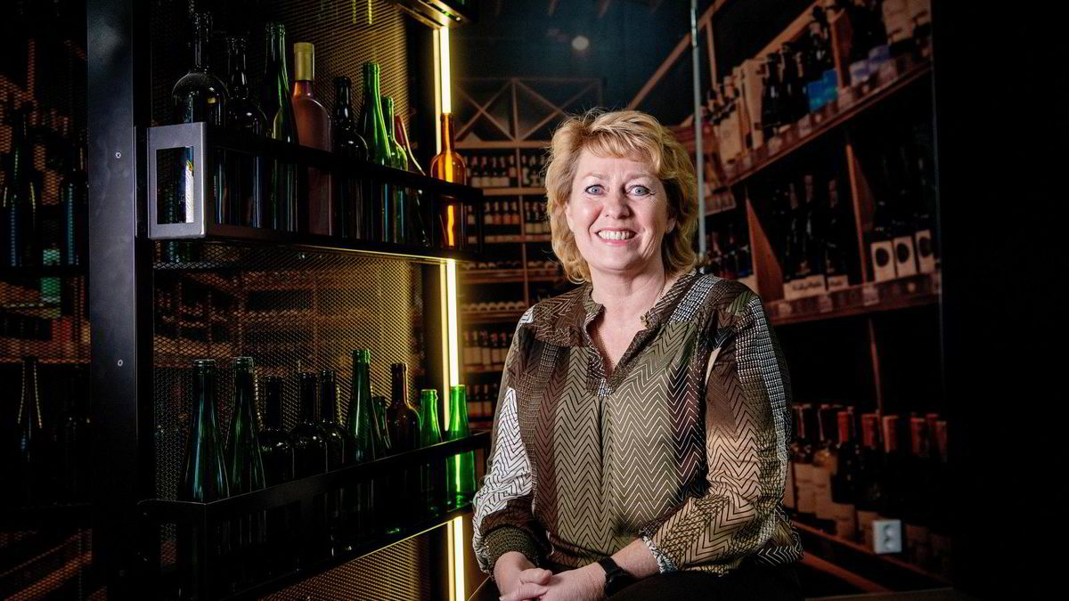 Vinmonopolets sjef, Elisabeth Hunter, forteller om eventyrlig vekst ...