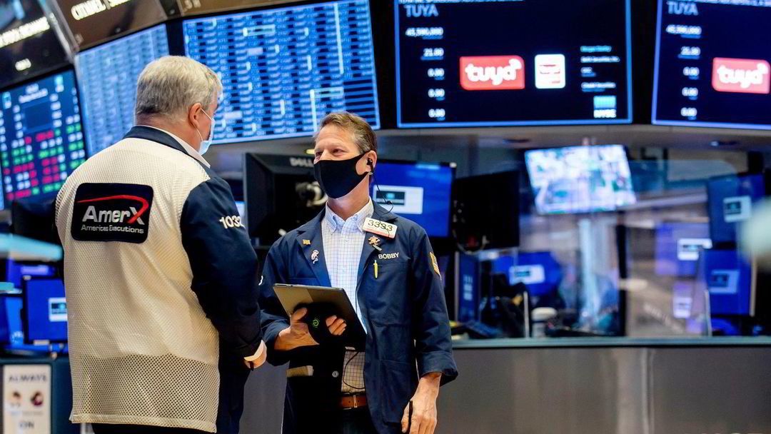 Wall Street stiger fra start | DN