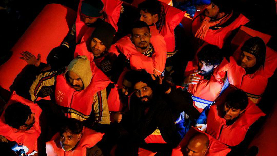 EUs asylkur er pisk og gulrot (+) | DN