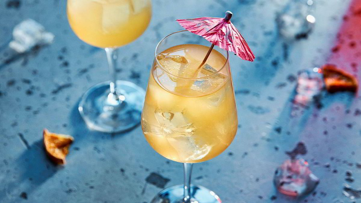 Slik lager du Mai Tai Spritz | DN