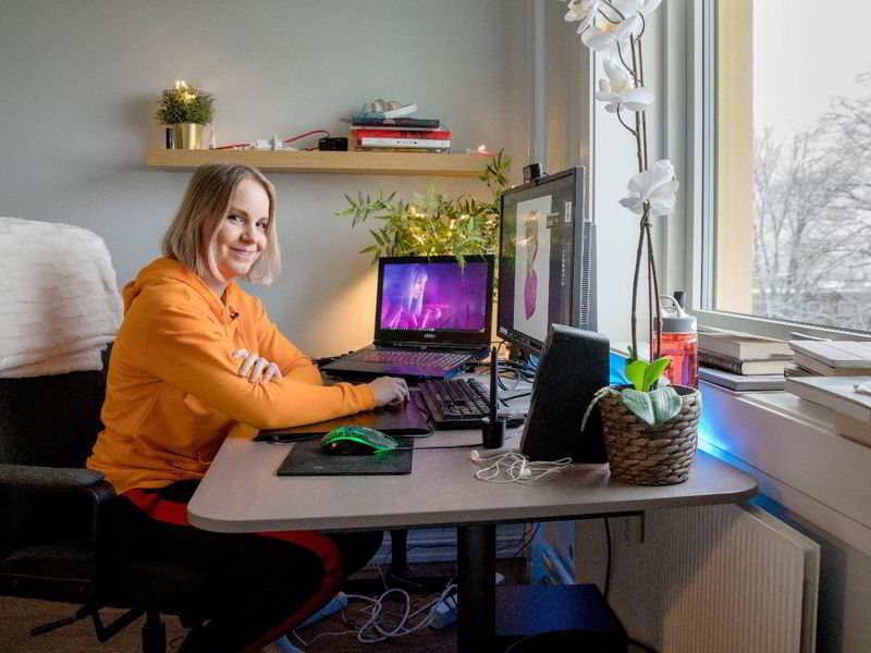 Malin Falch debuterer som tegneserieskaper med boken «Nordlys» (+) | DN