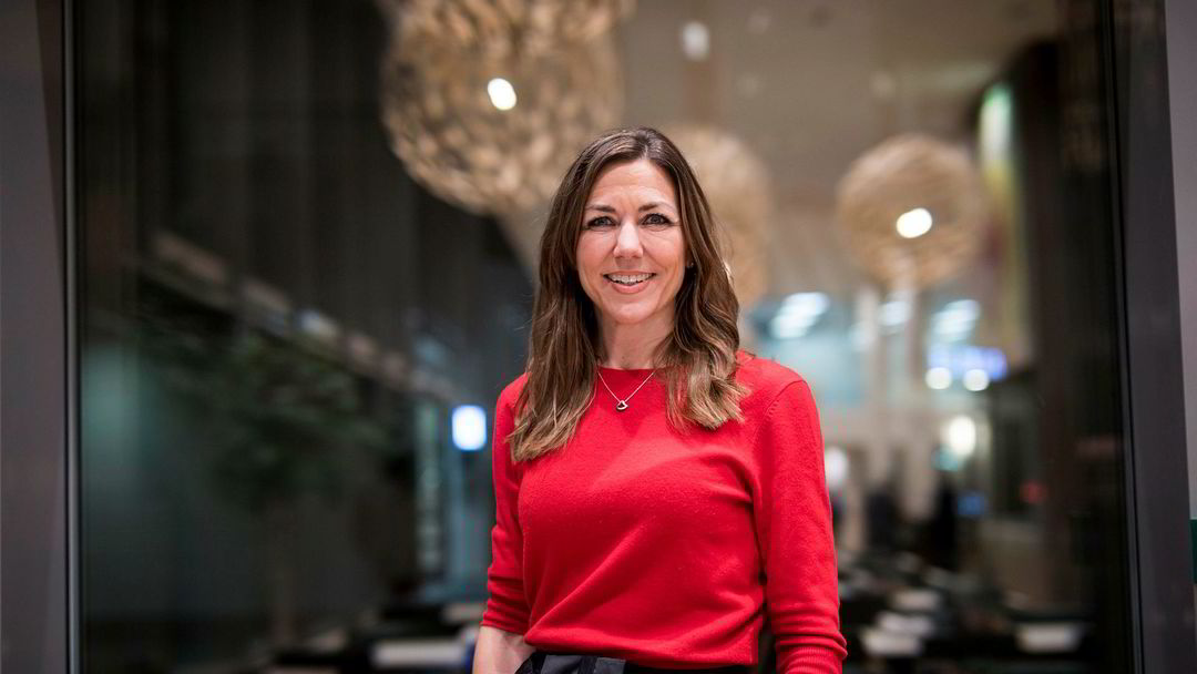 Oljeanalytiker Thina M. Saltvedt: —Folk bare lo av meg | DN