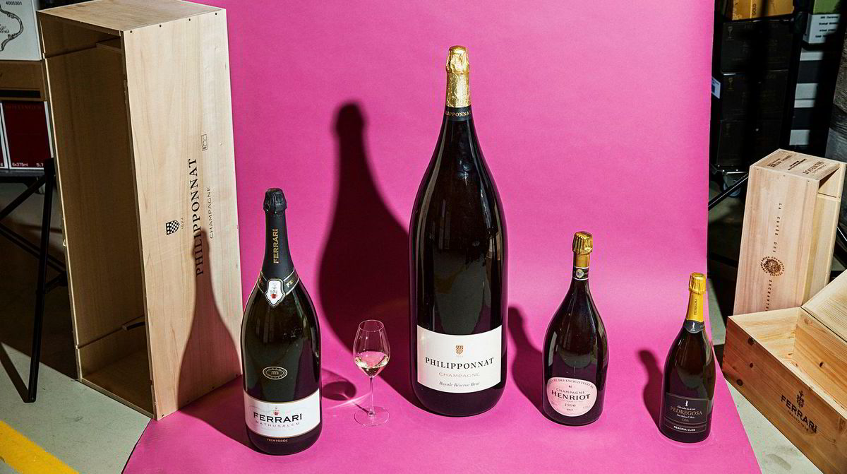 Store flasker med musserende vin til 17. mai-festen | DN