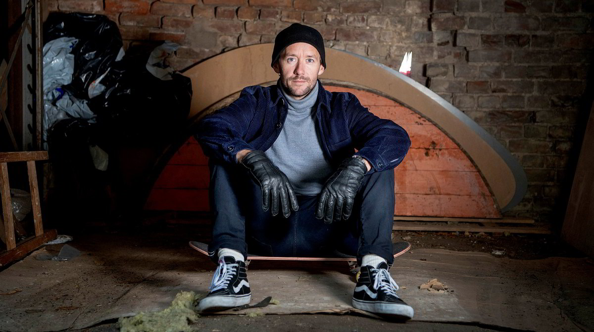 Thomas Gullestad har hovedrollen i komiserien «Oljefondet» (+) | DN