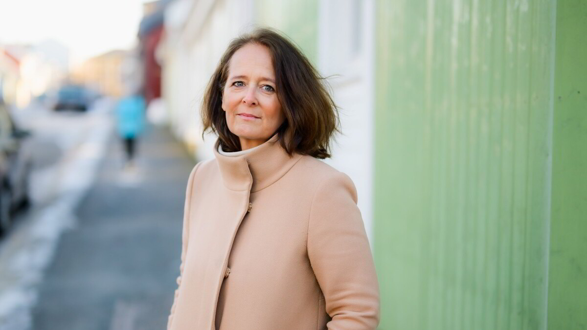 Anmeldelse av novellesamlingen «Papirhud», den skjønnlitterære debuten ...