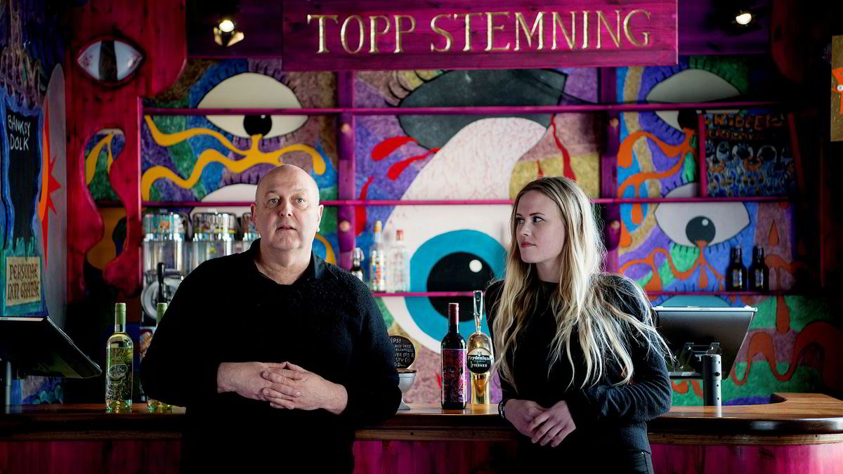 Christopher Nielsen (54) åpner Misfornøyelsesbar og lanserer han husets ...