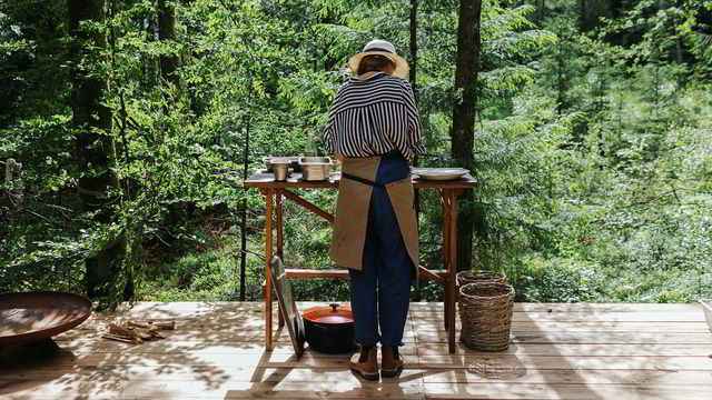Mette Helbæk åpner gårdsrestauranten Stedsans in the Woods i Hyltebruk ...