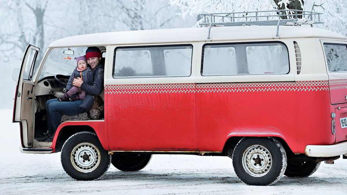 Industridesigner Julius Jacoby viser frem sin Volkswagen Type 2 i ...