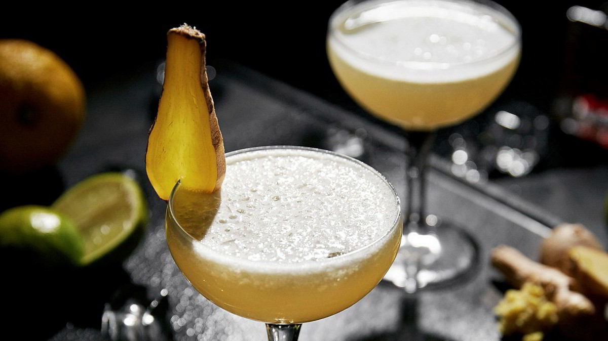 Oppskrift på signaturcocktailen Ingefær Daiquiri fra baren Fuglen i ...