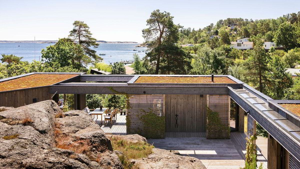 Kari Melby og Britt Andersen har bygget hytte på Østerøya, tegnet av ...